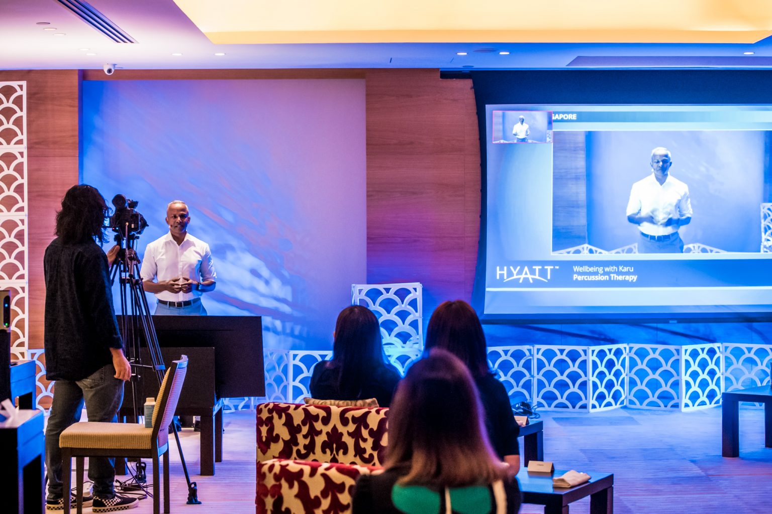 Putting the HY-brid in Hyatt - Mix Meetings