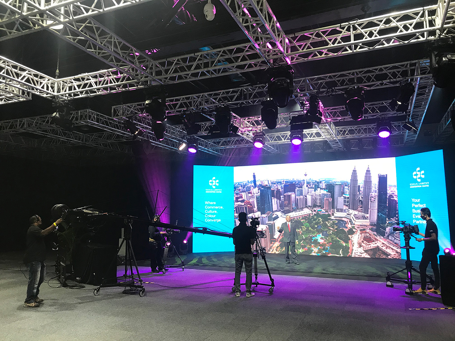 KLCC opens digital-events studio - Mix Meetings